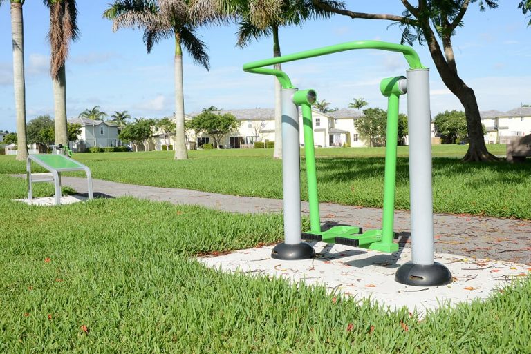 ExoOne - Outdoor Fitness Stations & Equipment | ExoFit